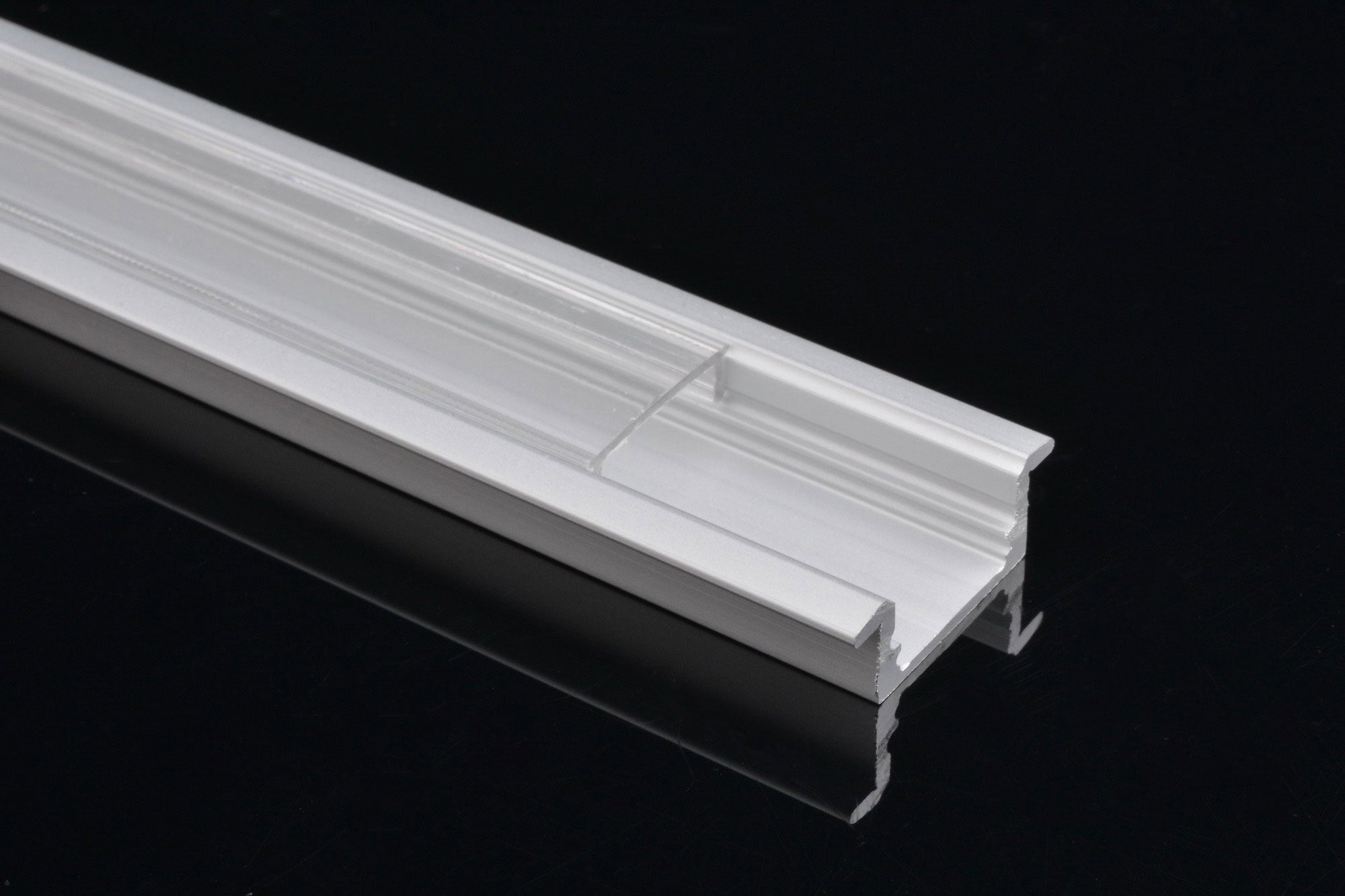 Recessed Aluminium Profile 2Meter – WYNBERG LIGHTS